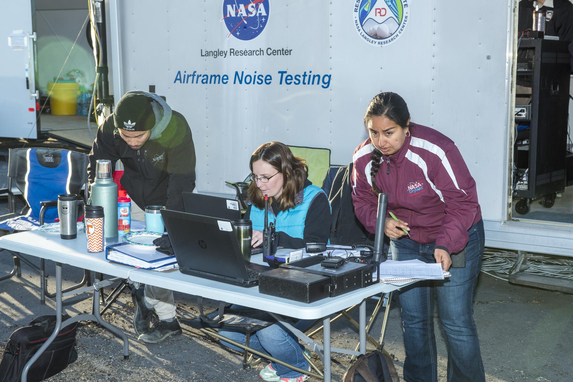 Las carreras en la NASA despegan con las pasantías - NASA