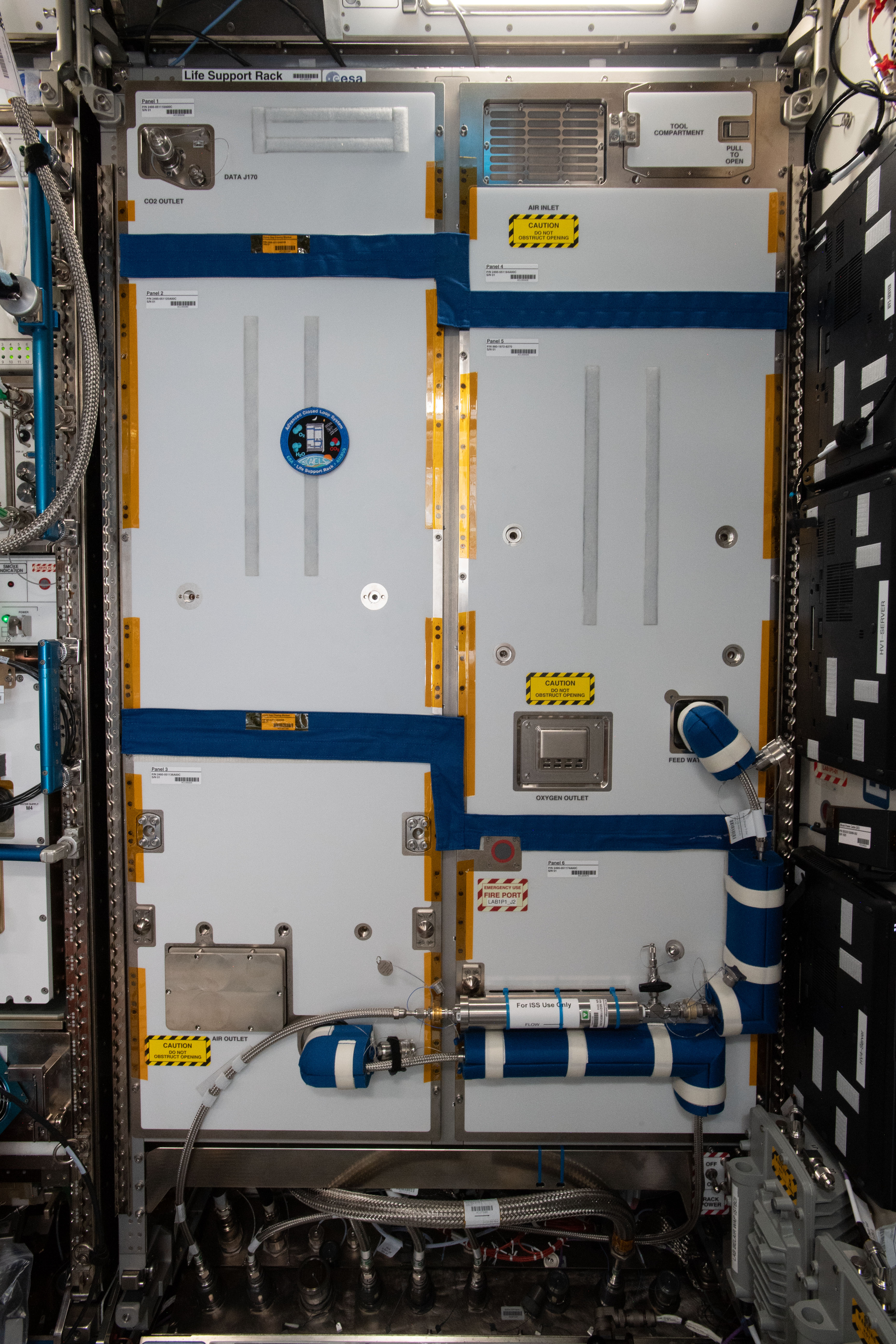 FARK.com: (10345827) Photoshop this rack full of ISS life support hardware