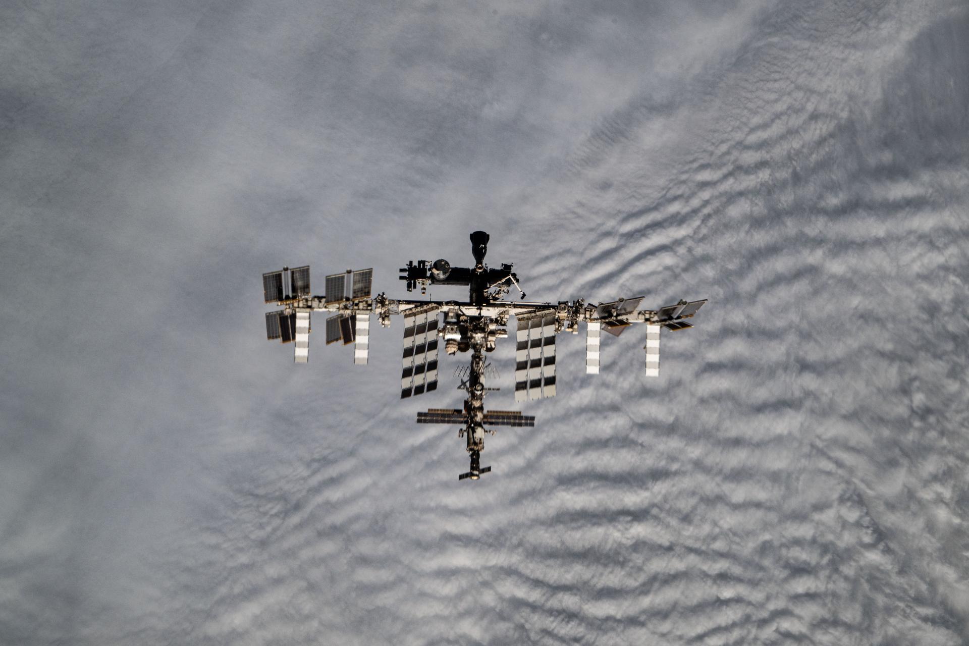 International Space Station Visiting Vehicles - NASA